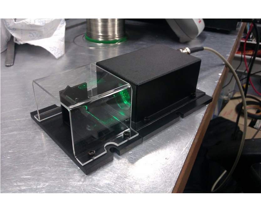 Wide beam eye safe laser module for laser labyrinth – Kvant Modules